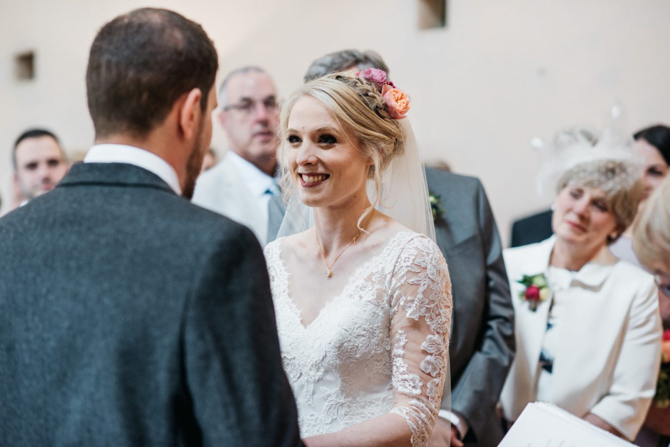 Oxleaze Barn wedding photographer | Lechlade - Tanli Joy Weddings